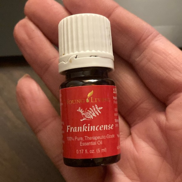 Young Living | Accents | Frankincense Essential Oil By Young Living ...